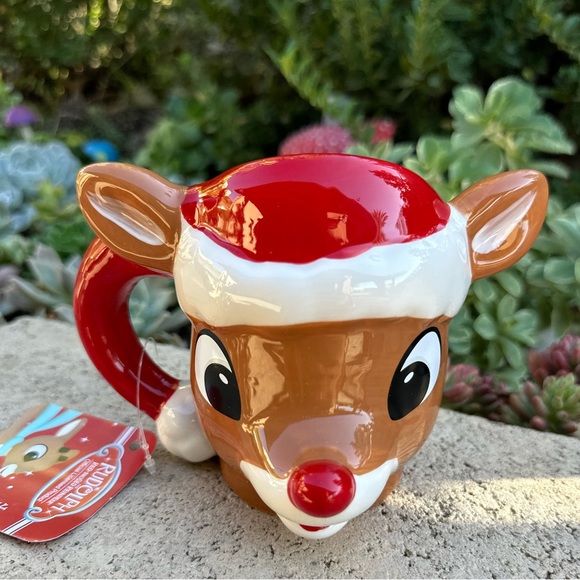 Rudolph The Red Nosed Reindeer | Dining | Rudolph The Red Nose Reindeer ...